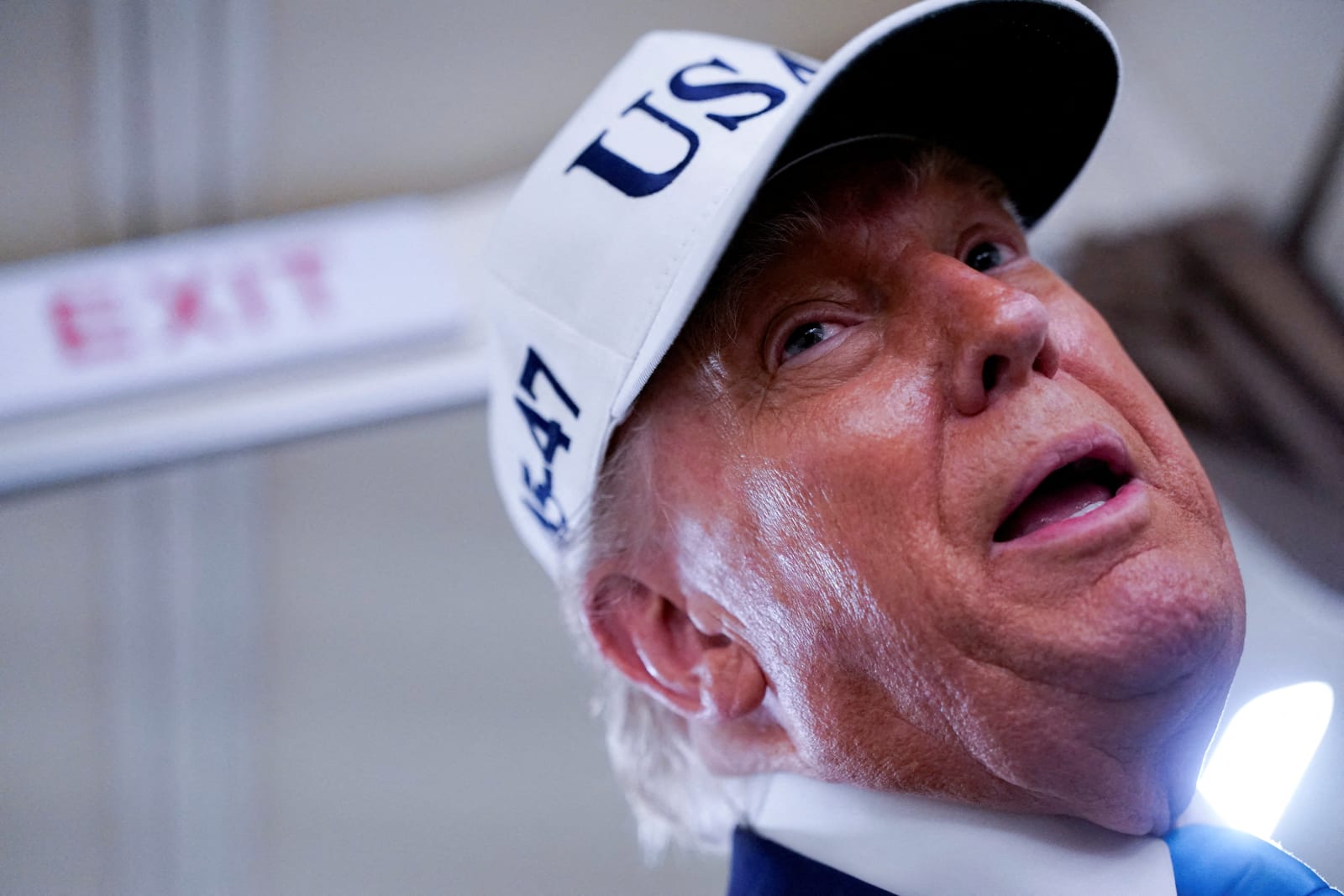 Republican rep. warns the GOP is following Trump 'off a cliff' — and he ...