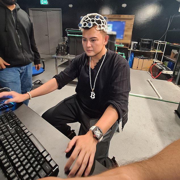 Futurist creating 'mutant humans' reveals when new race will make ...