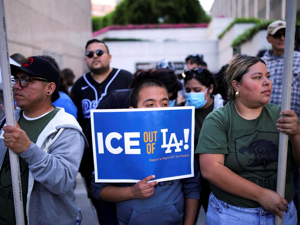 National Guard troops arrive in Los Angeles as immigration protests ...