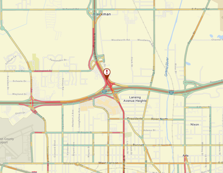 Crash closes southbound US-127 near Jackson