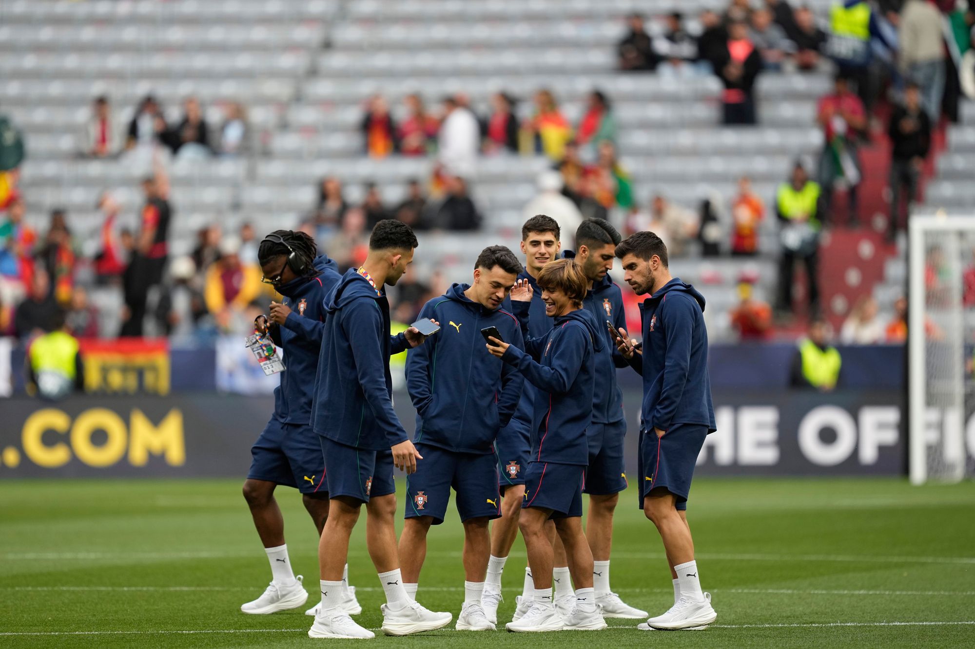 Portugal vs Spain LIVE: Nations League final result, latest updates and ...