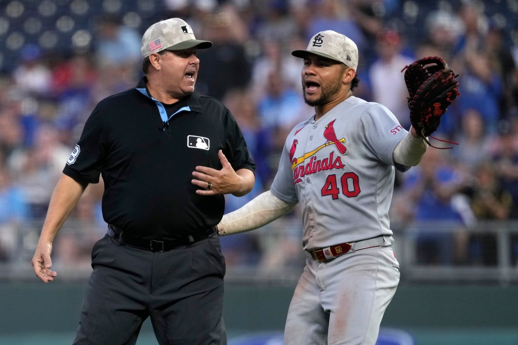 Chipper Jones crushes ‘toxic’ MLB umpire after questionable calls in ...