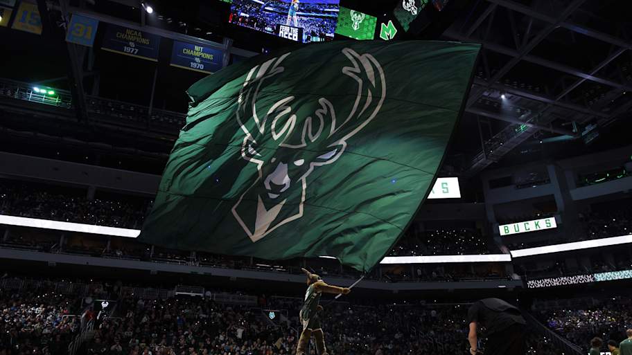 Bucks Longtime Official Scorer Passes Away at 92