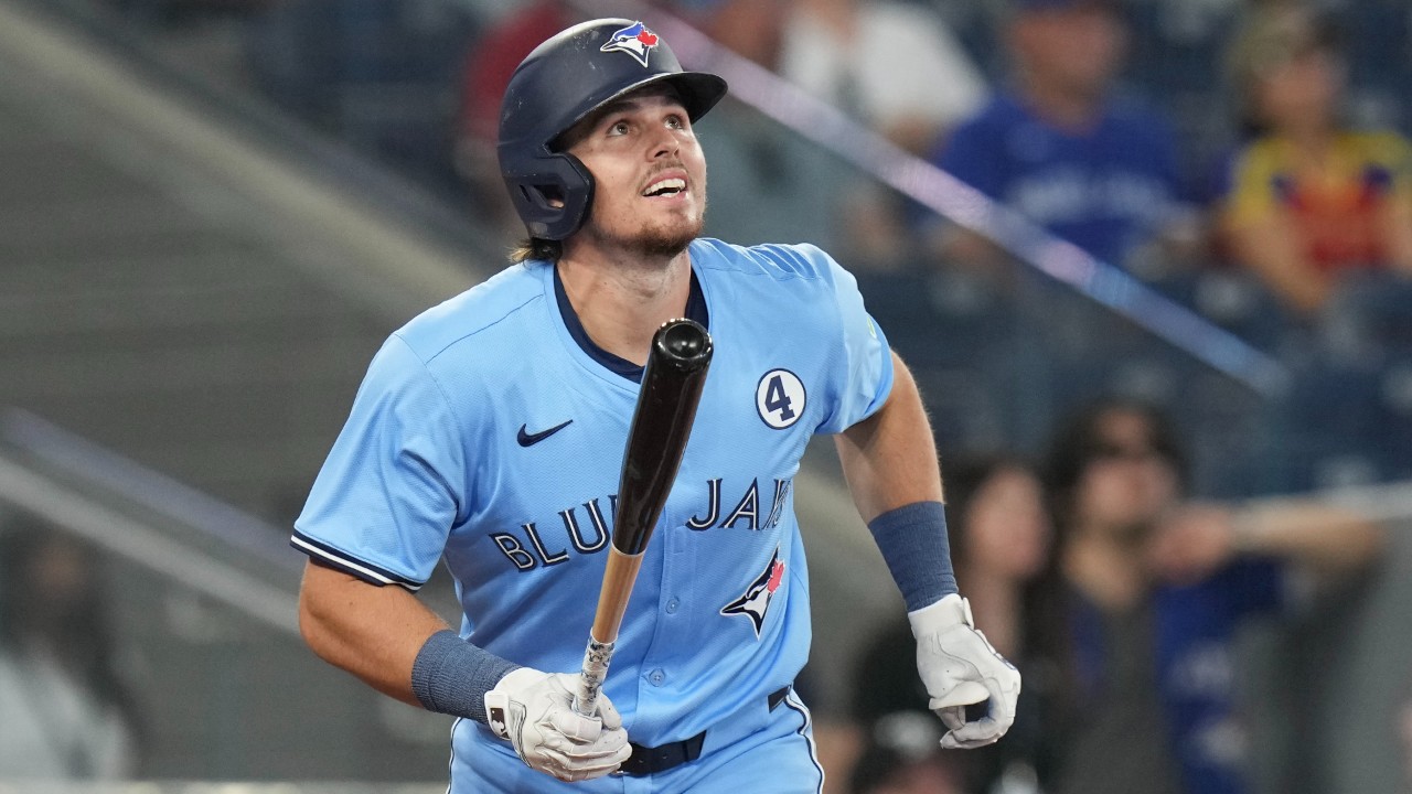 Blue Jays’ Addison Barger scratched with right hip discomfort