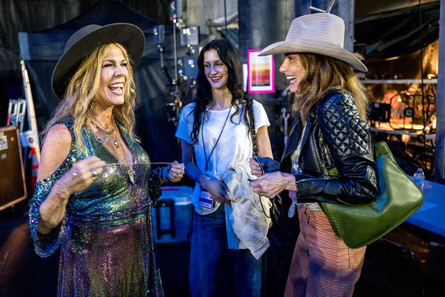 Faith Hill Makes First Major Public Appearance in Months at CMA Fest ...