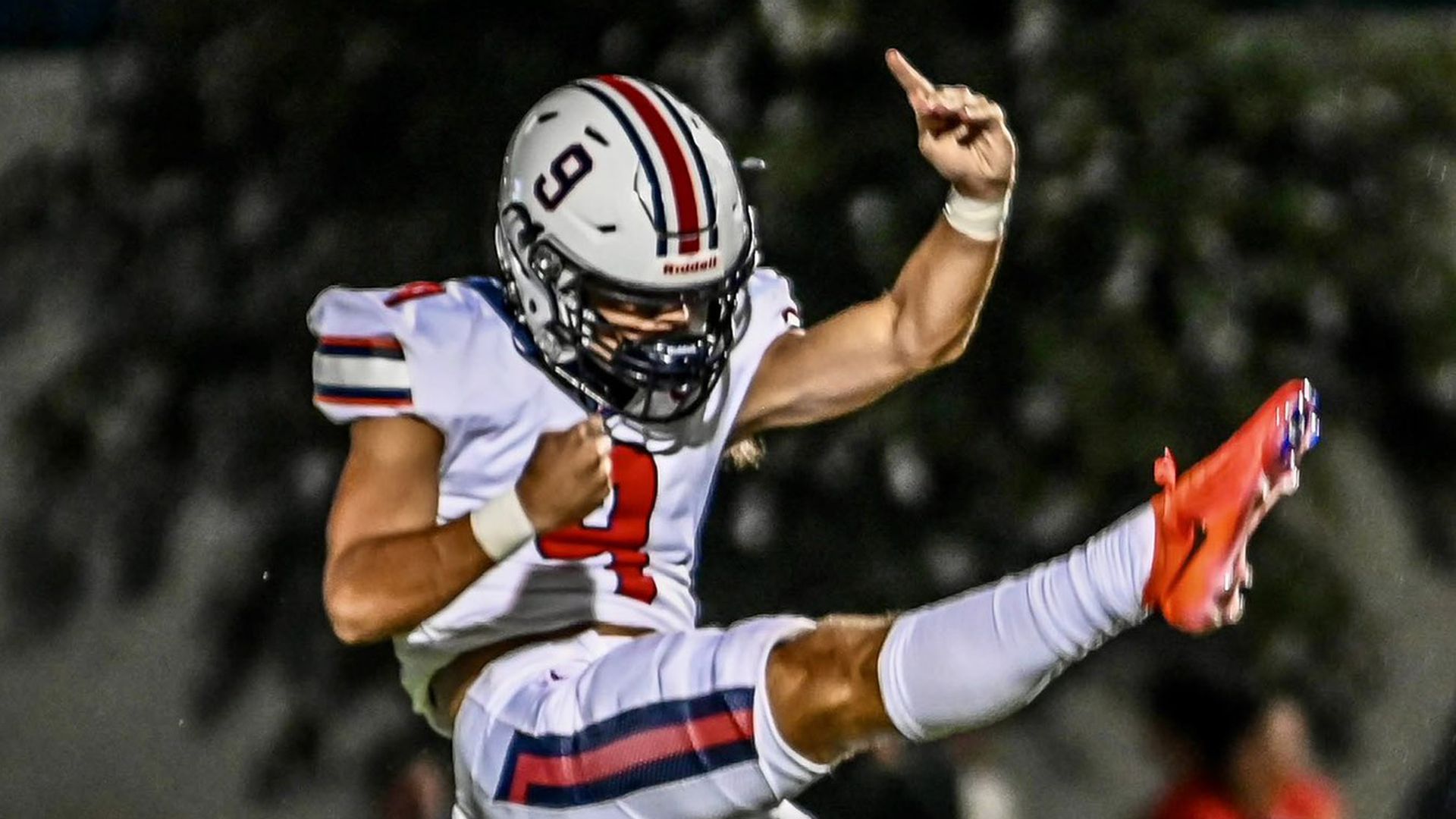 Elite kicker Jake Collett commits to Texas