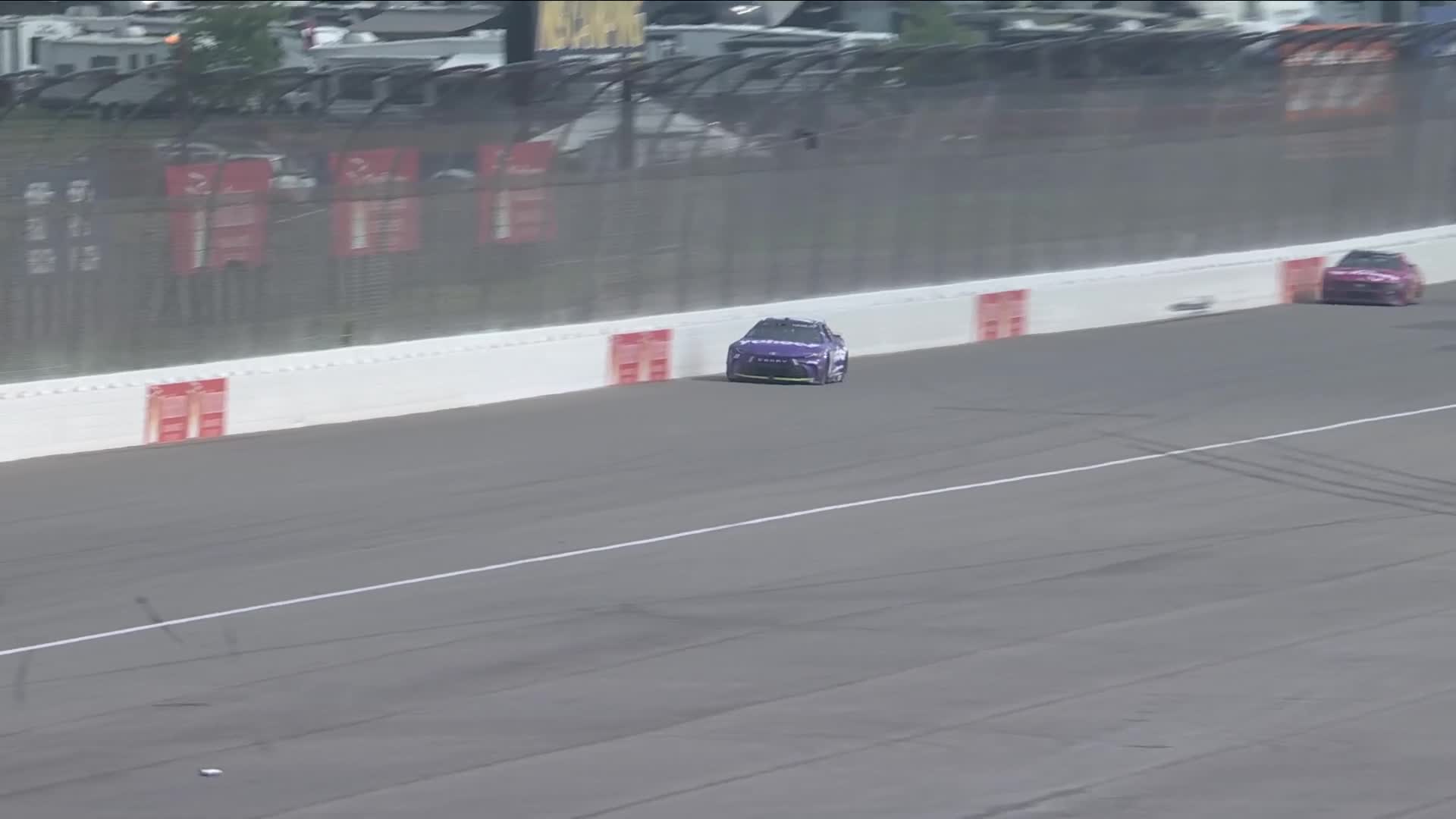 Denny Hamlin grabs third win of 2025 in Michigan thriller