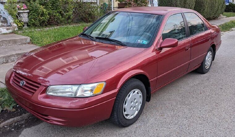 Cars Everyone Wanted in the ’90s but Nobody Wants Now