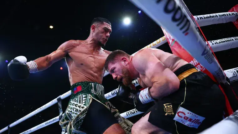 Jai Opetaia vs. Claudio Squeo: Full card results as champion scores ...