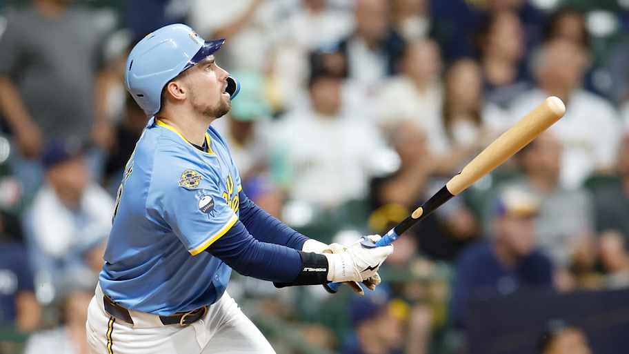 Brewers third baseman continues hot streak with walk-off homer on ...