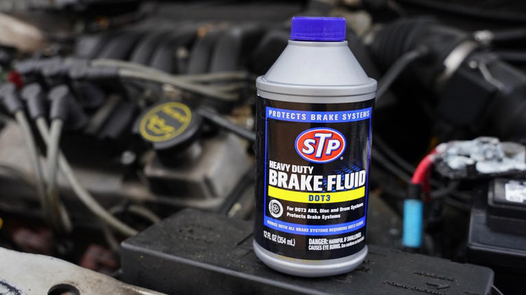 Dot 3 Vs. Dot 4 Brake Fluid: What's The Difference And Can They Be Mixed?