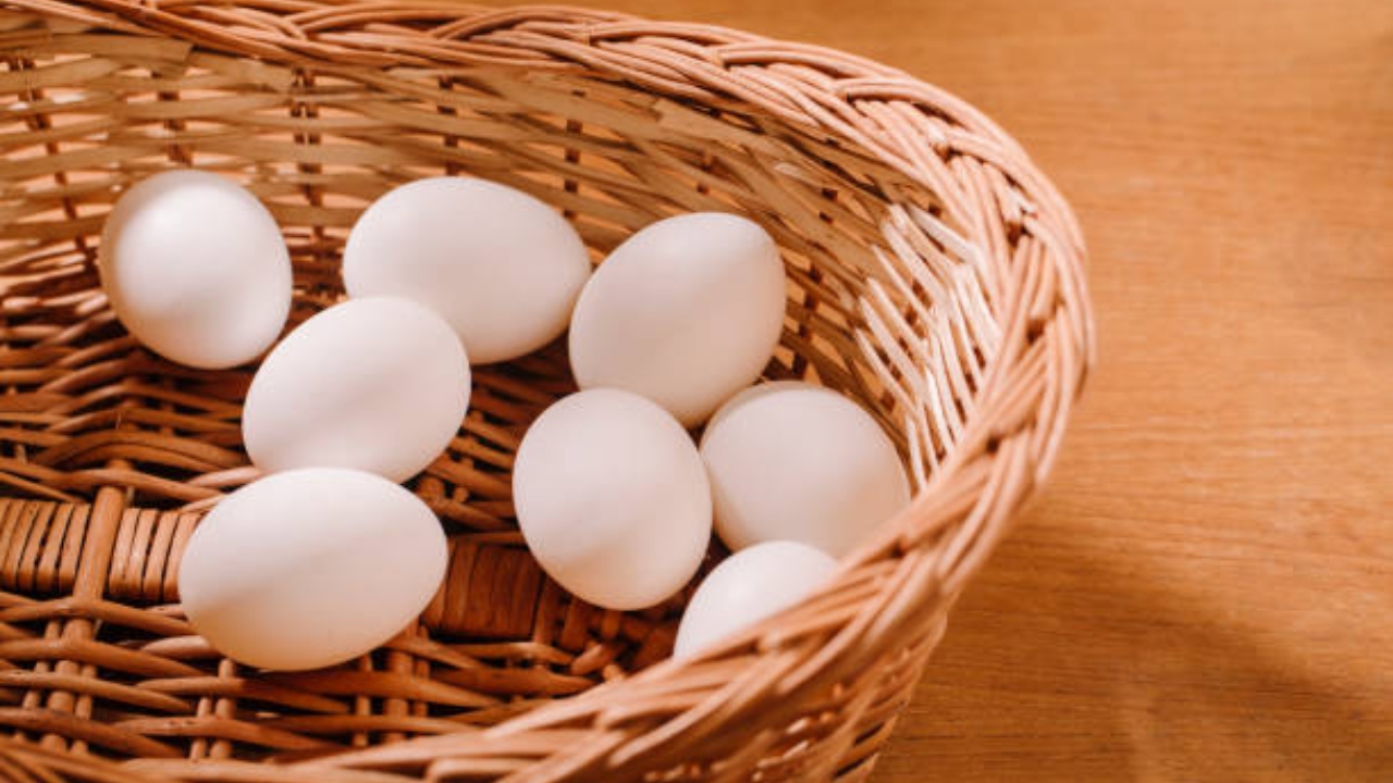 Salmonella outbreak in the US: Egg recall expands; 7 states hit—here’s ...