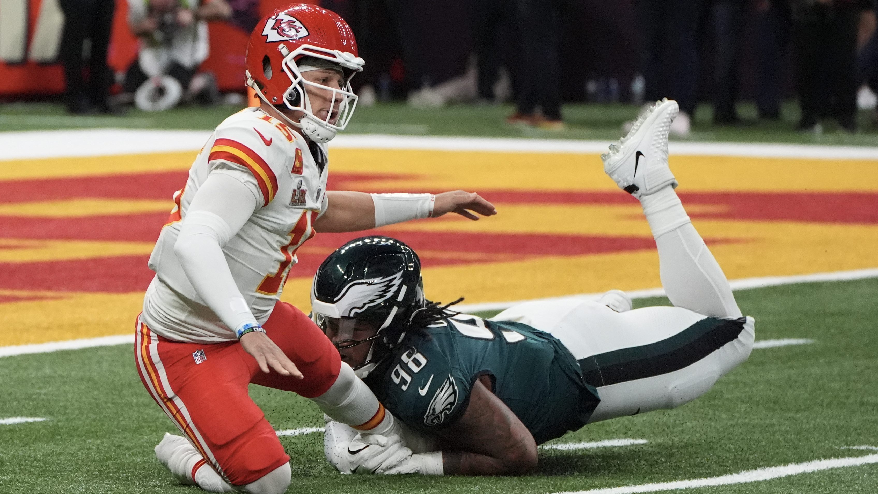 Eagles Defensive Coordinator Sends Clear Message on NFL All-Pro DT