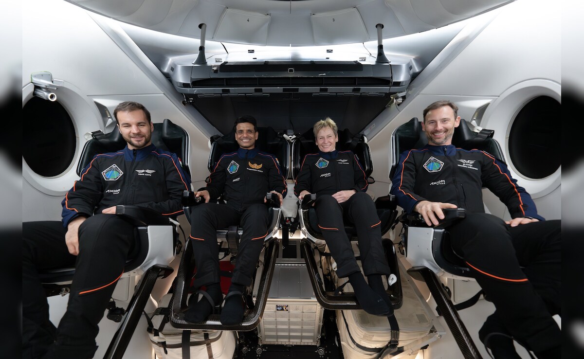 Muscle Cells, Microalgae, Moong: NASA-ISRO-Shubhanshu Shukla's Science ...