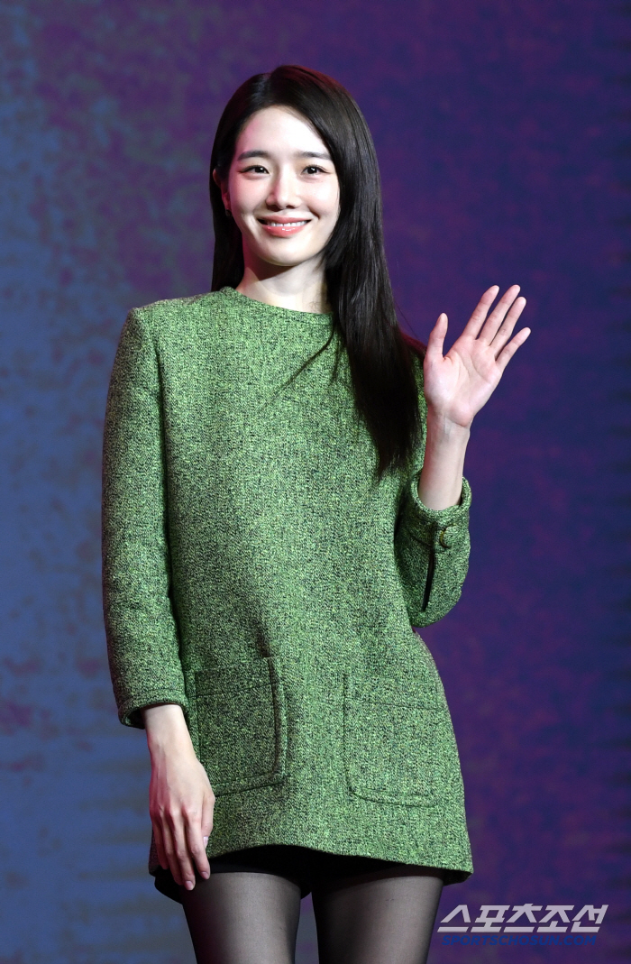 Park Kyu Young's excitement