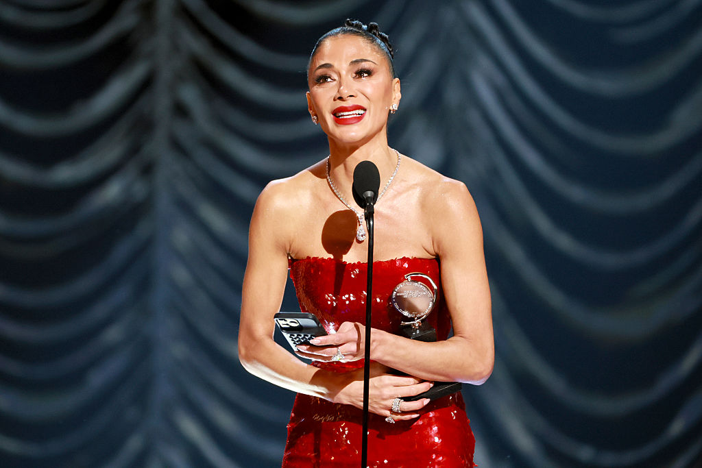Nicole Scherzinger Wins Her First Tony Award for Her Performance in ...