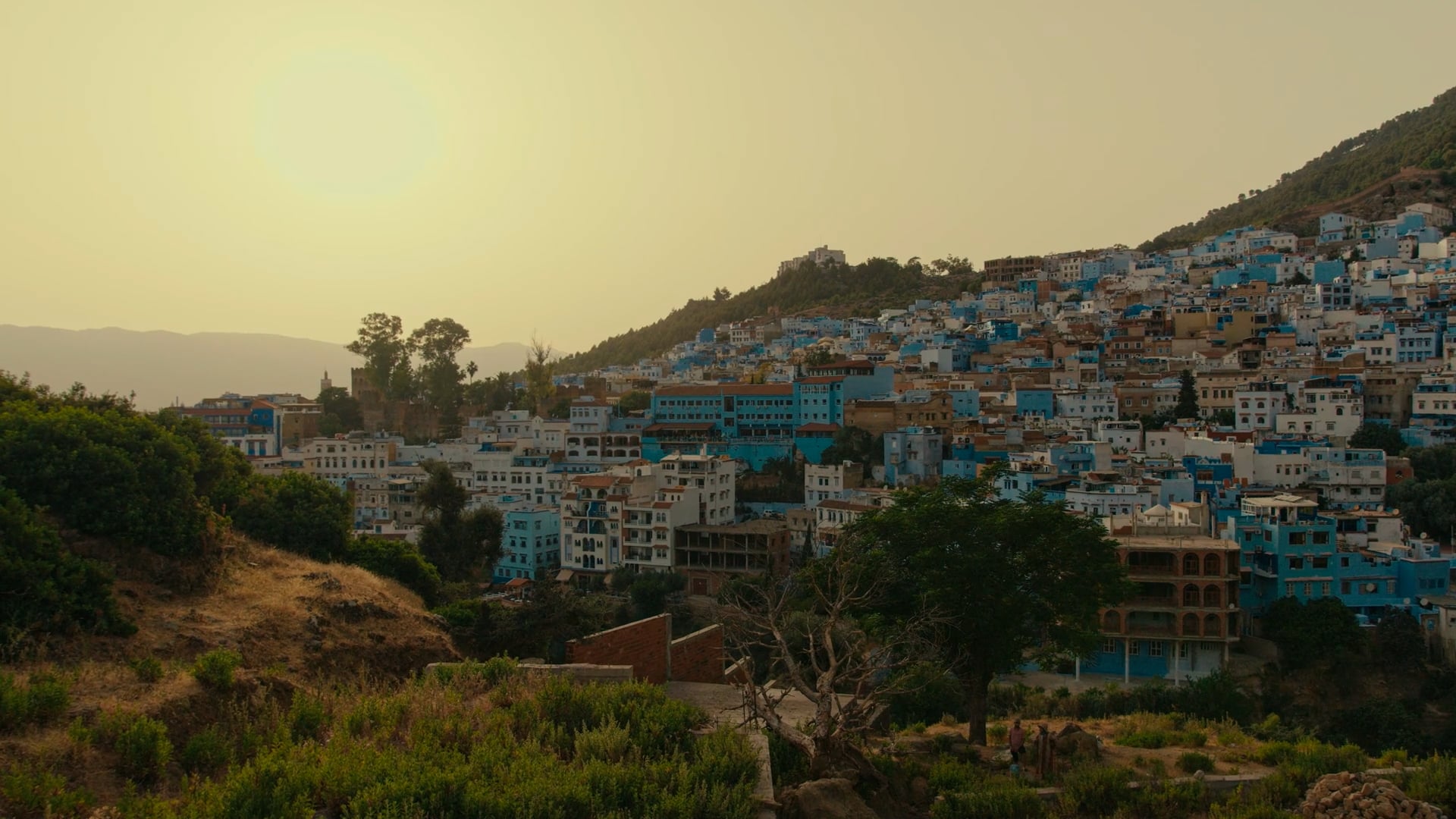 Fesin yllä liitelemässä: Drooni tutkii Marokon historiallista helmeä