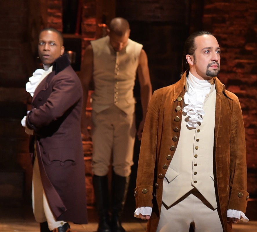 'Hamilton’ Original Cast Reunites at 2025 Tony Awards & Fans Are Saying ...