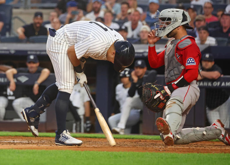 Anthony Volpe returns to lineup after getting hit by pitch in major Yankees relief