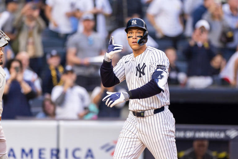 Aaron Judge’s chase for .400 gets boost — even if Yankees waste his ...