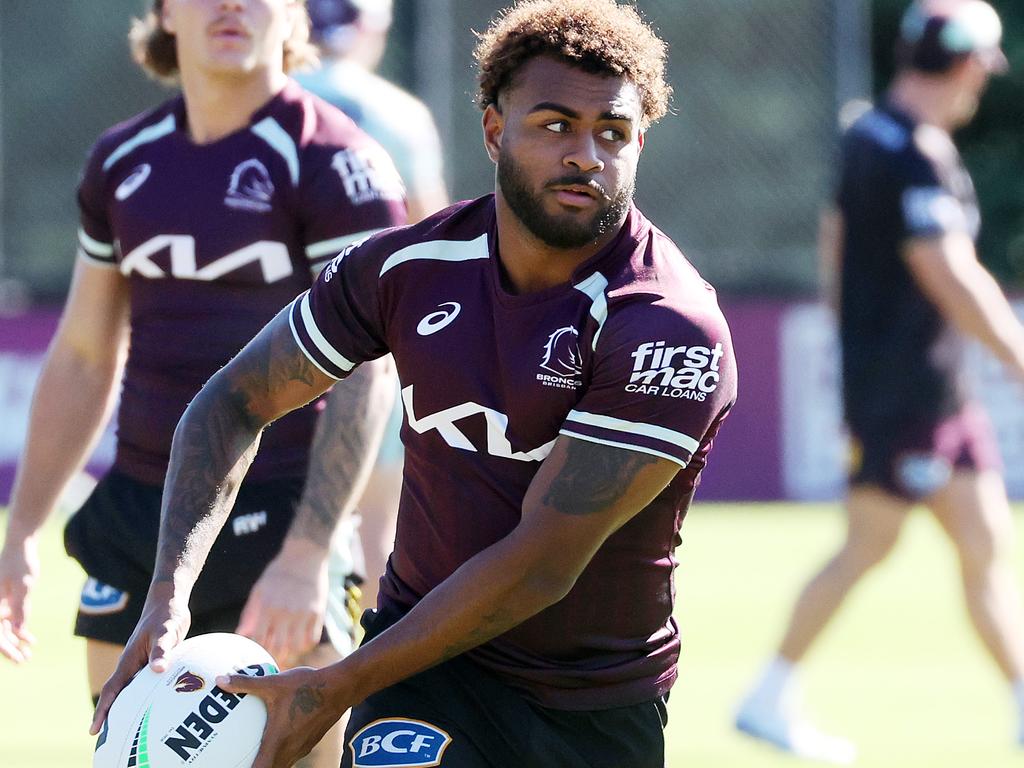 Maroons coach defends Mam selection