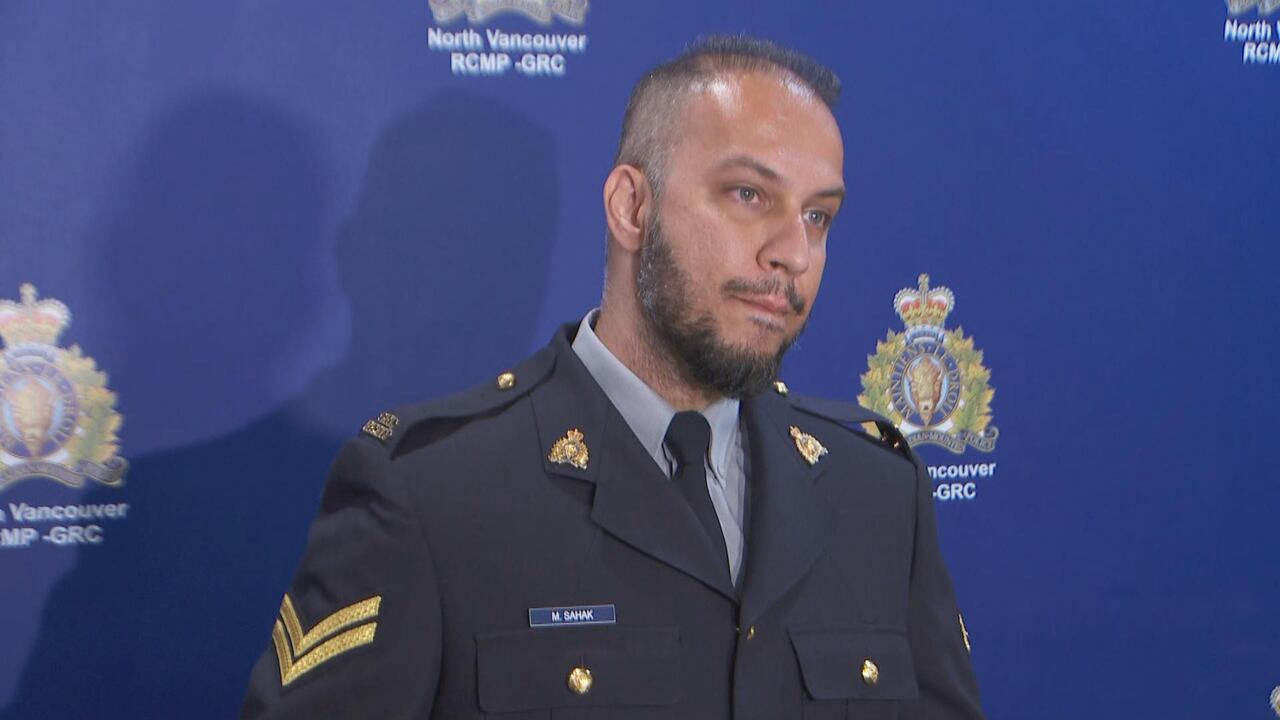 1 child dead, 1 critically injured in boat crash at North Vancouver's ...