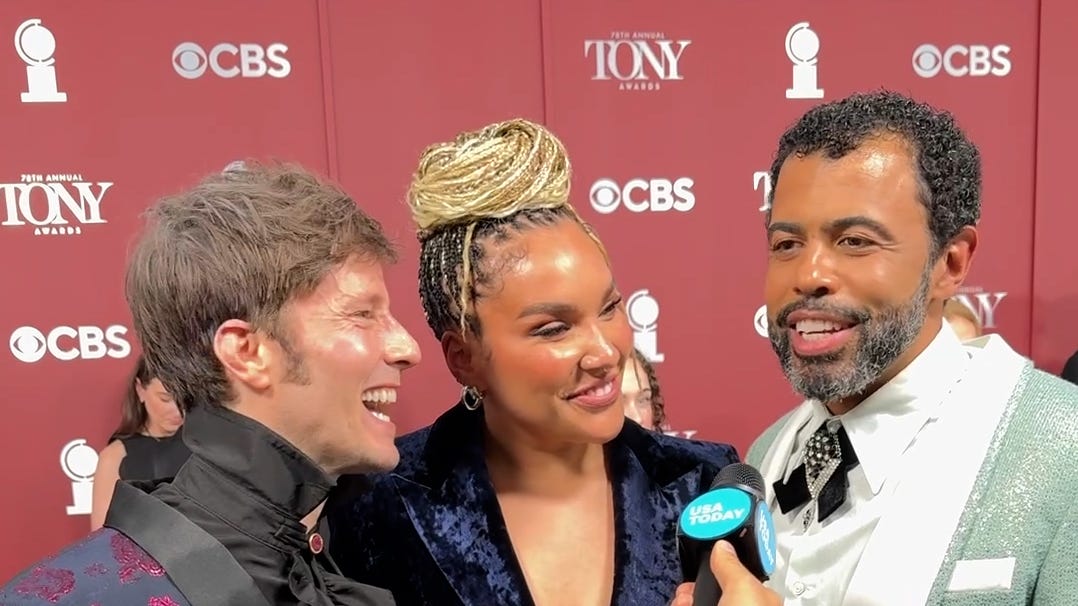 Daveed Diggs, Emmy Raver-Lampman joke about 'Hamilton' reunion at the ...