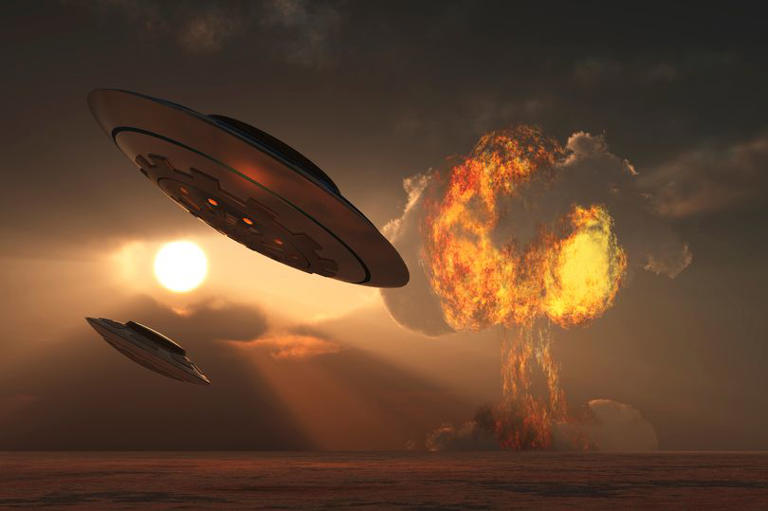 Aliens trying to save mankind after shutting down 30 nuclear missiles ...