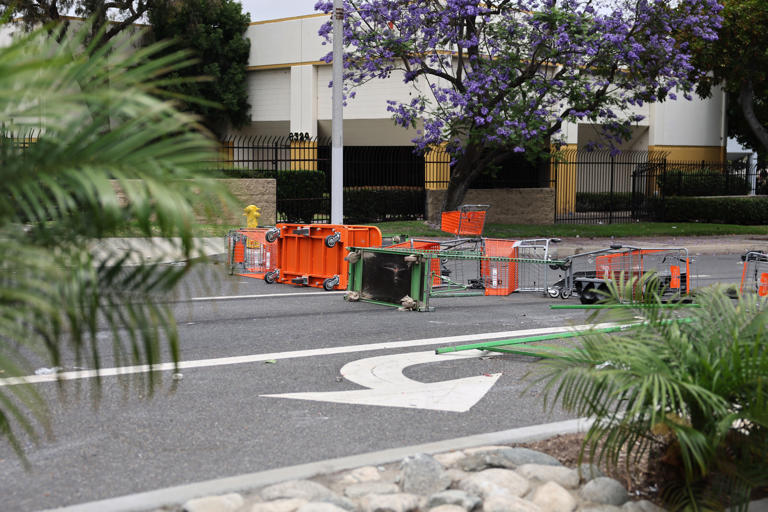 ‘La migra!’: Day laborers recount ICE raid outside Los Angeles Home Depot