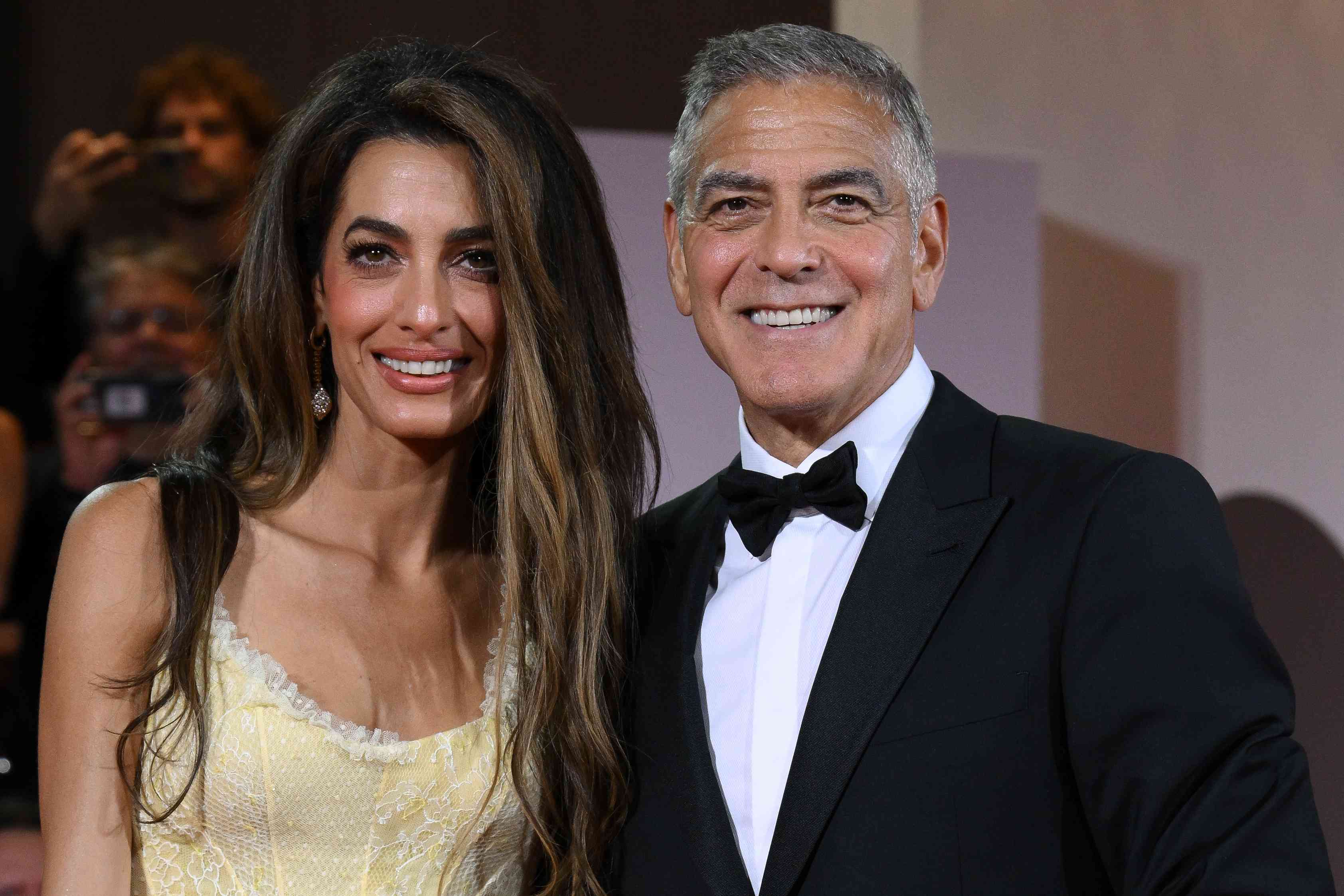 George Clooney's Signature Salt-and-Pepper Hair is Mostly Back to ...