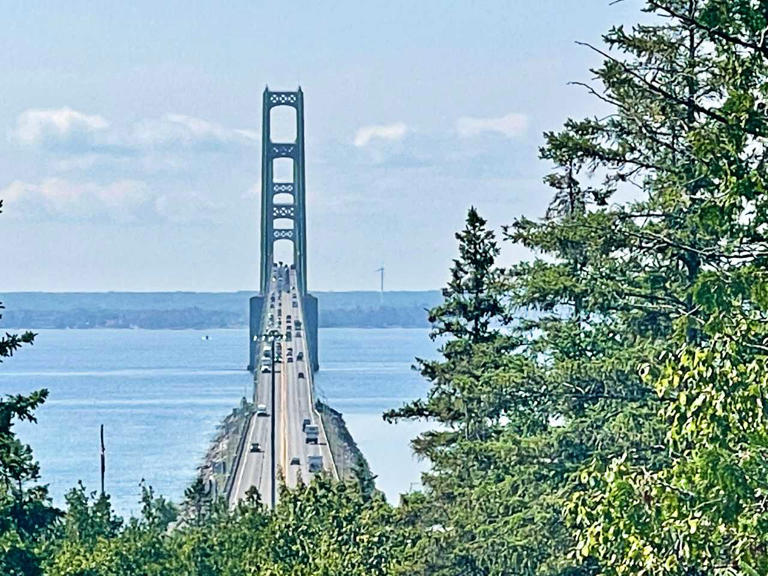 Ultimate Michigan Coastal Road Trip Guide: Lighthouses and Legends
