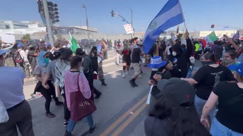 US: Riots Over Immigration Operations Continue to Intensify in Los Angeles