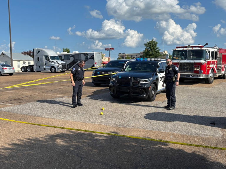 Repo man shot in store parking lot: Horn Lake Police