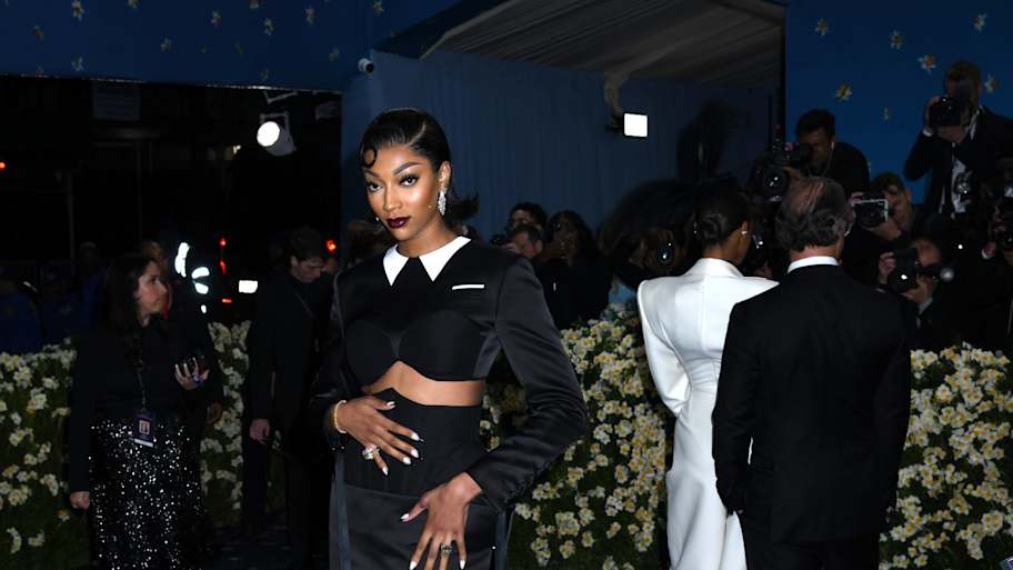 Angel Reese reacts to her controversial winter fit in summer debate ...