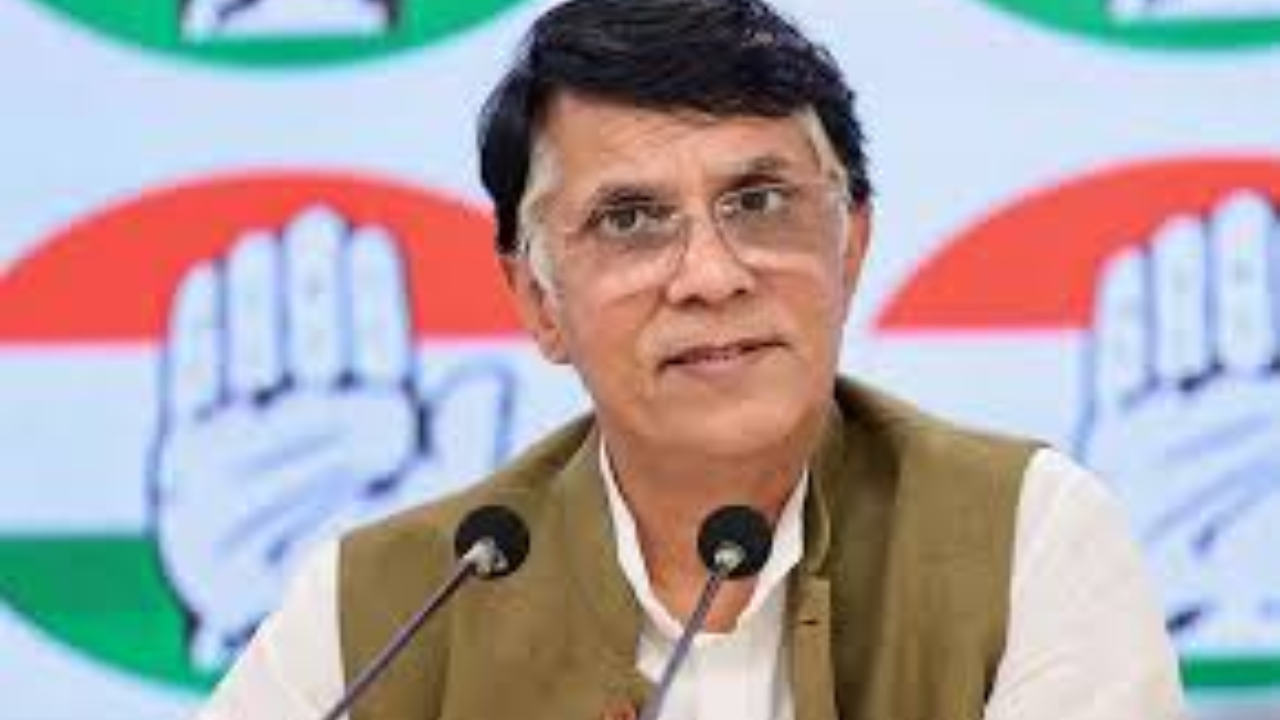 'India is loud at home but lonely abroad': Congress' Pawan Khera slams ...