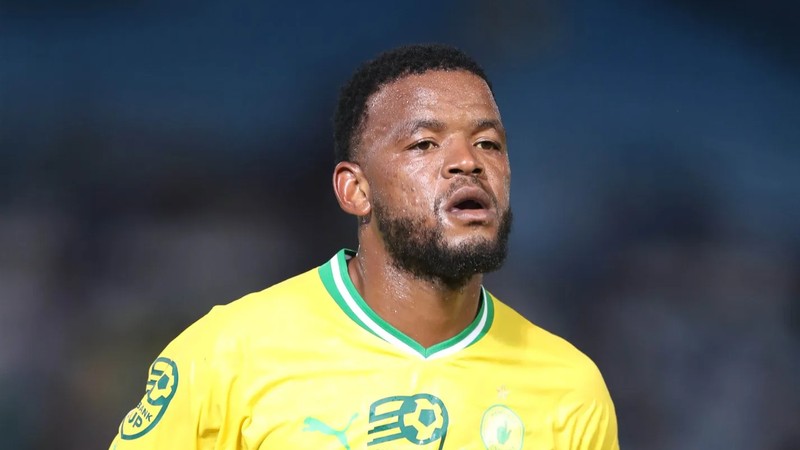 Sipho Mbule transfer news: Mamelodi Sundowns star linked with Kaizer ...