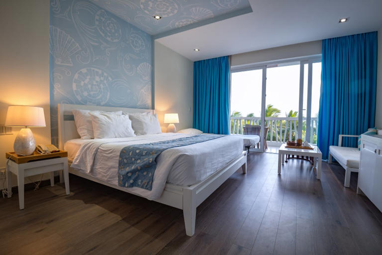 Airbnb vs hotels: The latest industry comparison