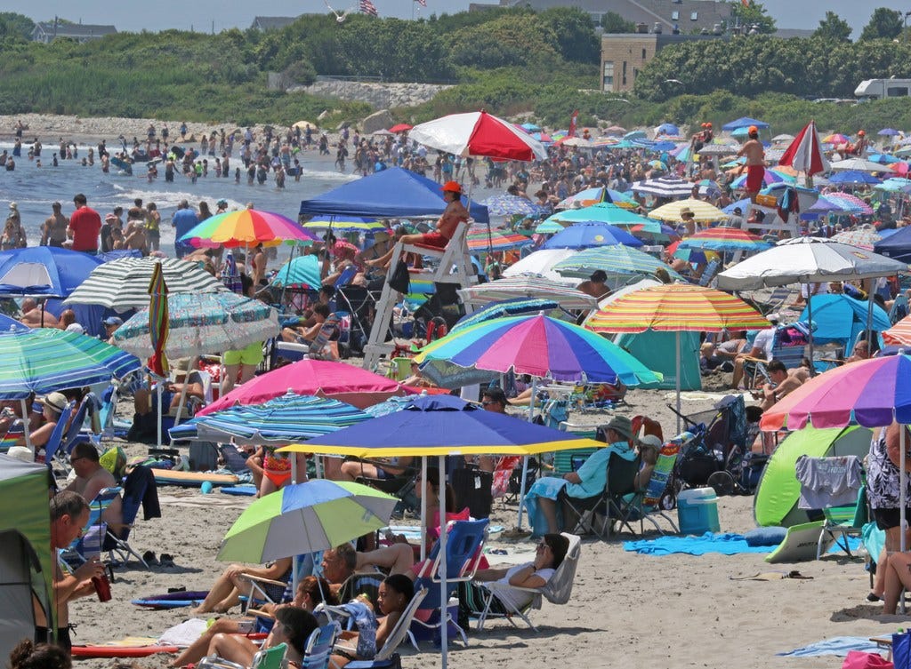 Beach etiquette 101: Here are the unwritten rules for RI's beaches