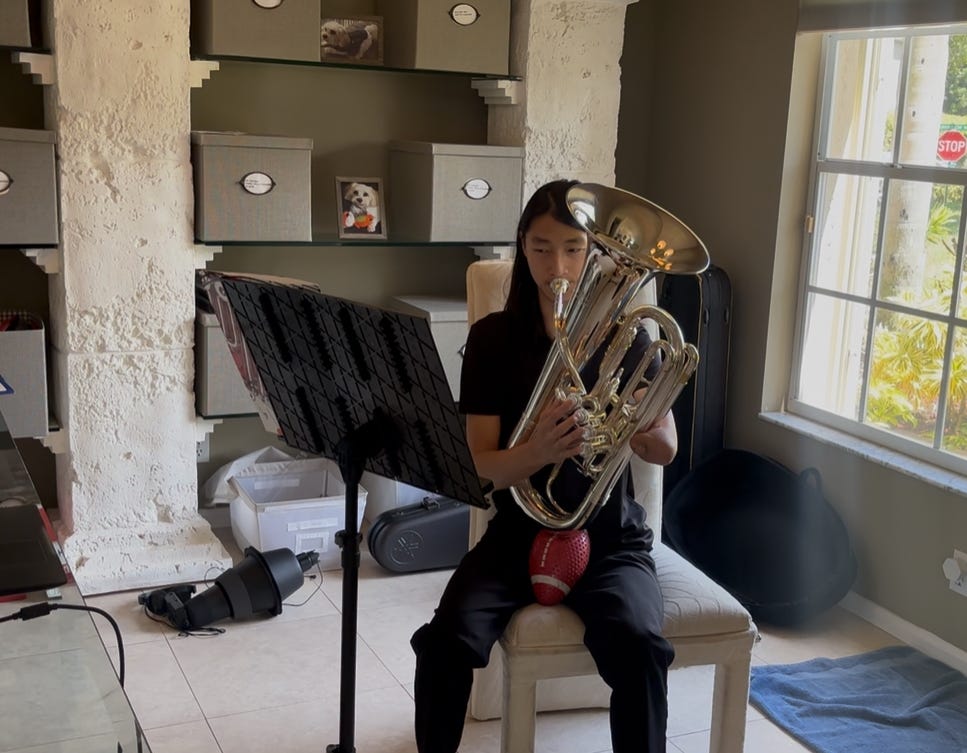 He has only one hand, but Boynton teen plays magic on this difficult ...