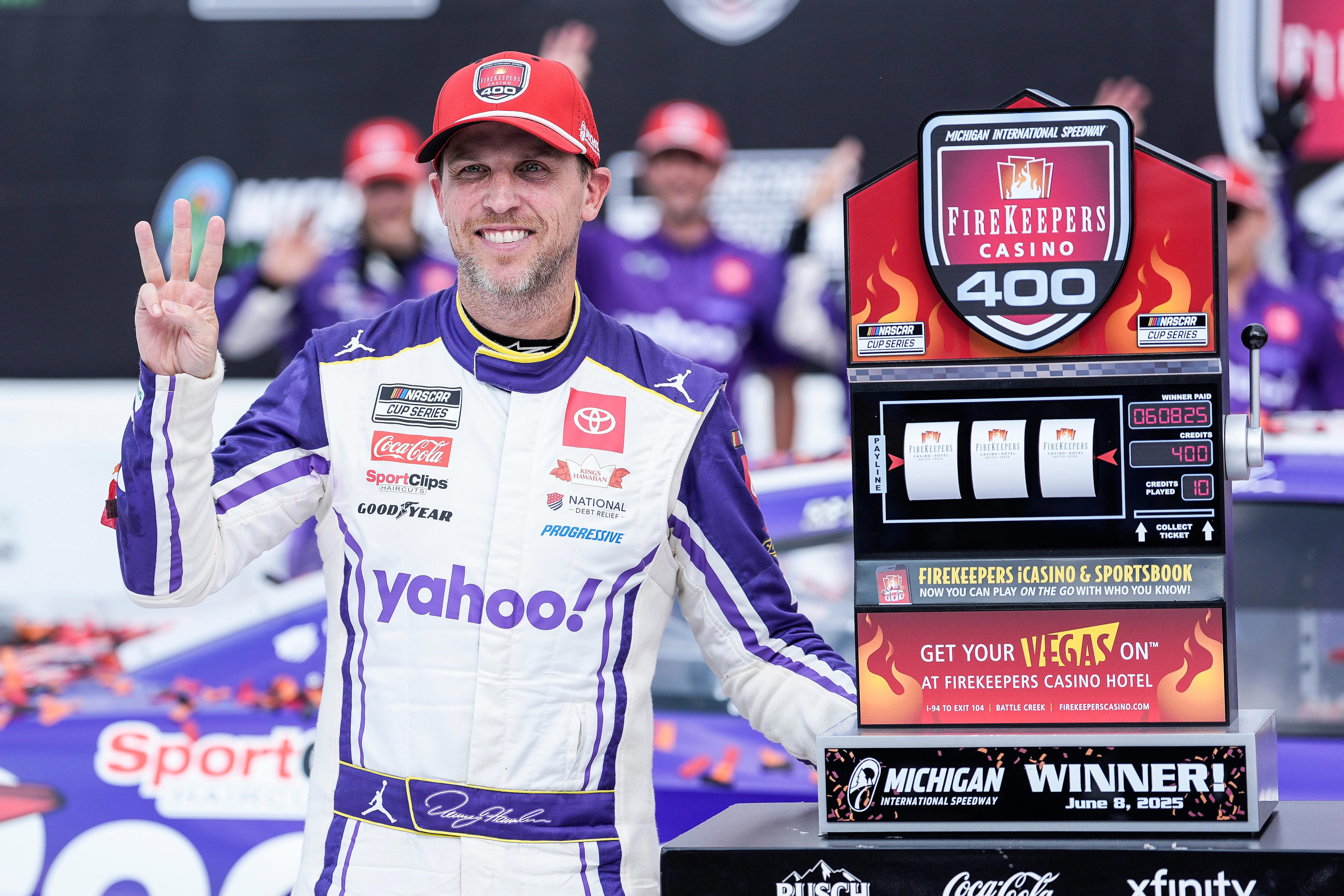 NASCAR Through the Gears: Denny Hamlin has gas, a border needs crossing ...