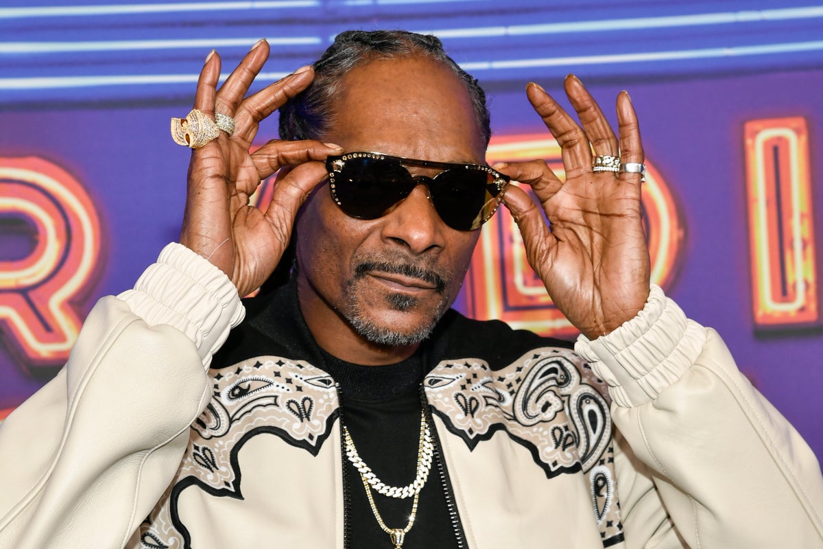 Snoop Dogg reveals plans to open burger van at UK football stadium