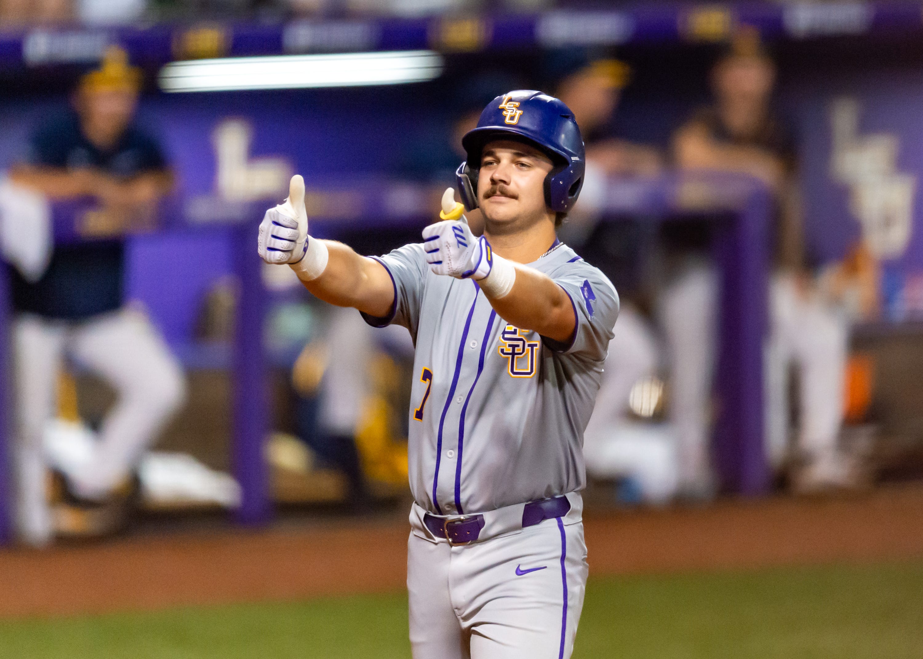 Who will LSU baseball play in College World Series? Opponent, game time set