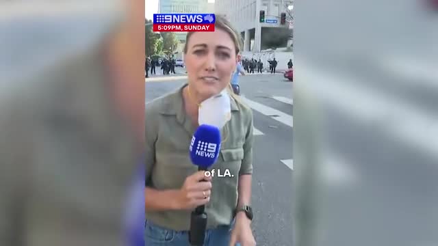 Australian reporter shot with rubber bullet while covering anti-Ice ...