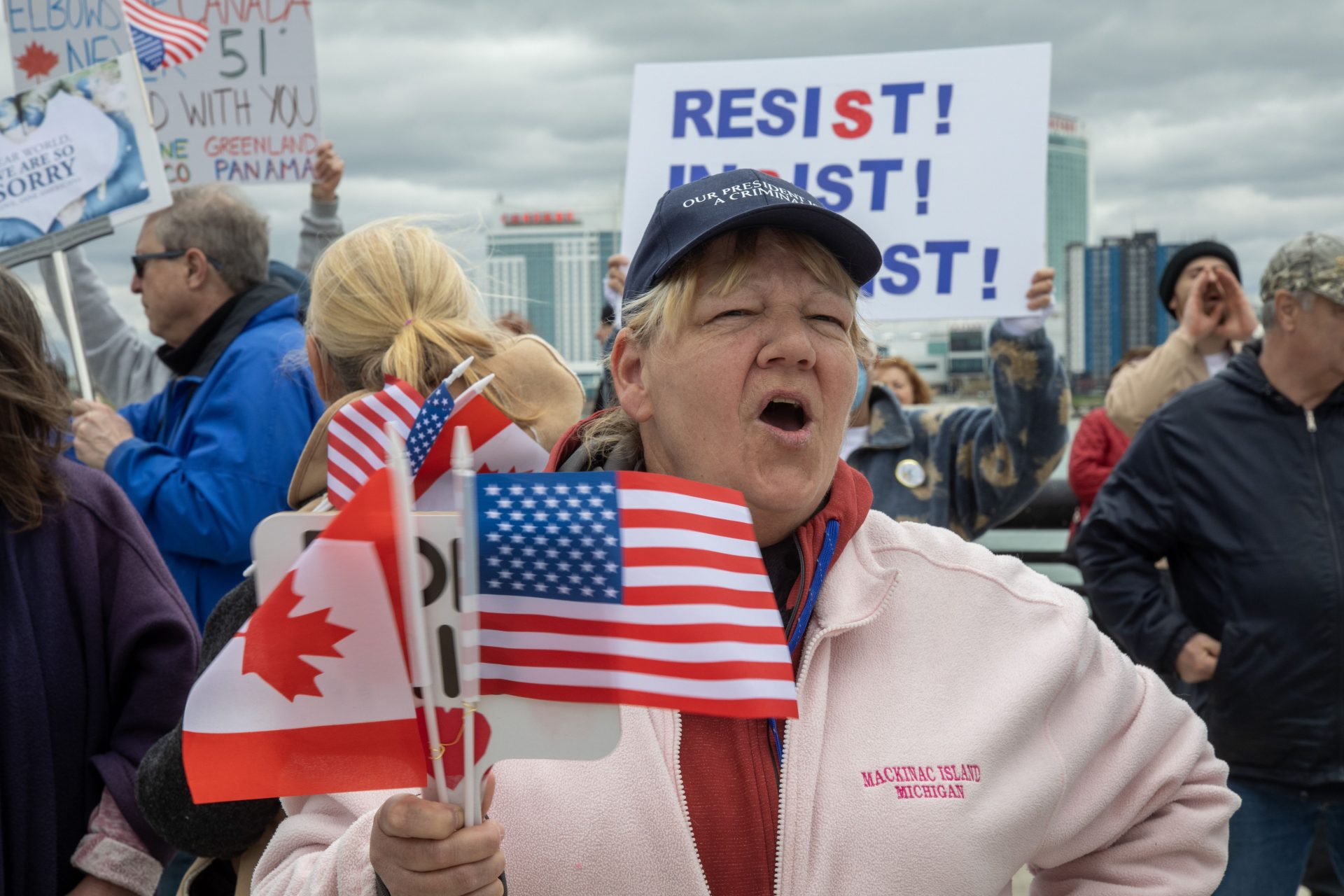 America is the enemy: Canadians are divided when it comes to the USA