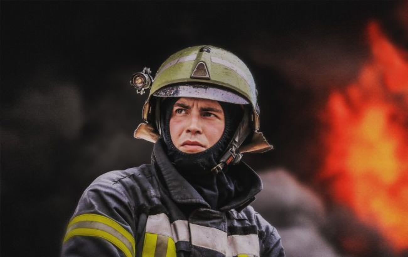 Repeated explosions heard in Rivne amid Russian missile attack