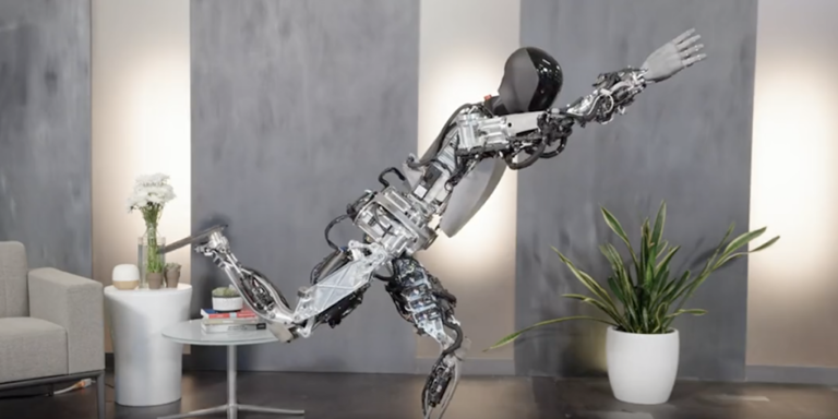 Den nya tekniska revolutionen är här – mänskliga robotar blir vardag