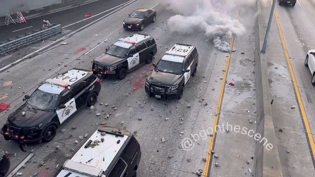 Rocks Thrown at Police Vehicles on Los Angeles Freeway as Unrest Erupts ...