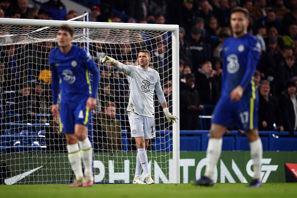 Man City eye Chelsea's Bettinelli to replace Carson