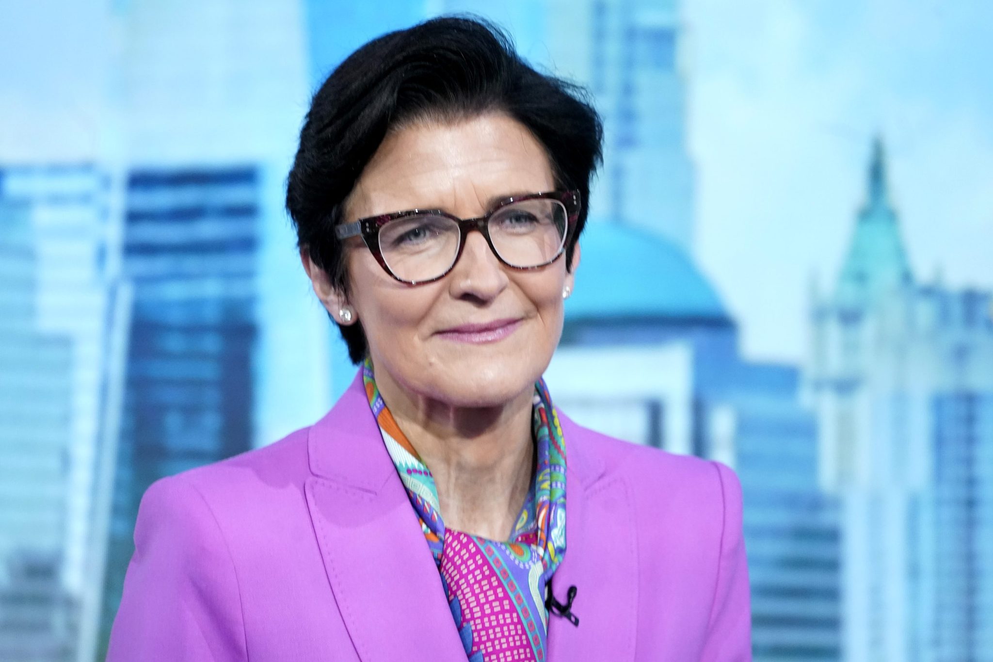 Women are 32% more likely to serve as company president before becoming ...