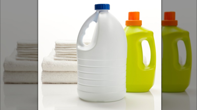 Easily Remove Yellow Stains With These Genius Laundry Hacks